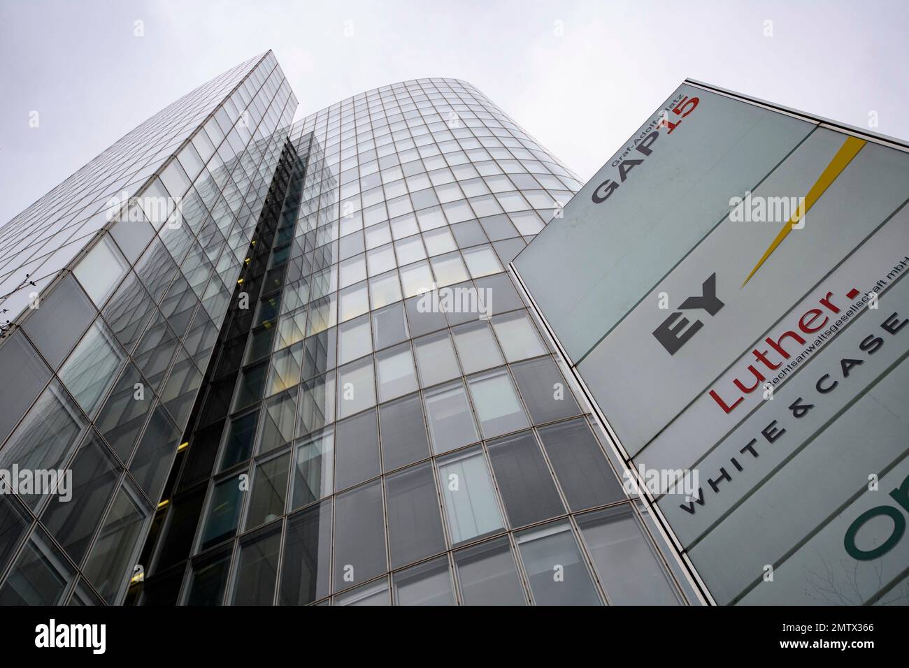 Dusseldorf, Deutschland. 01st Feb, 2023. The branch of the management ...