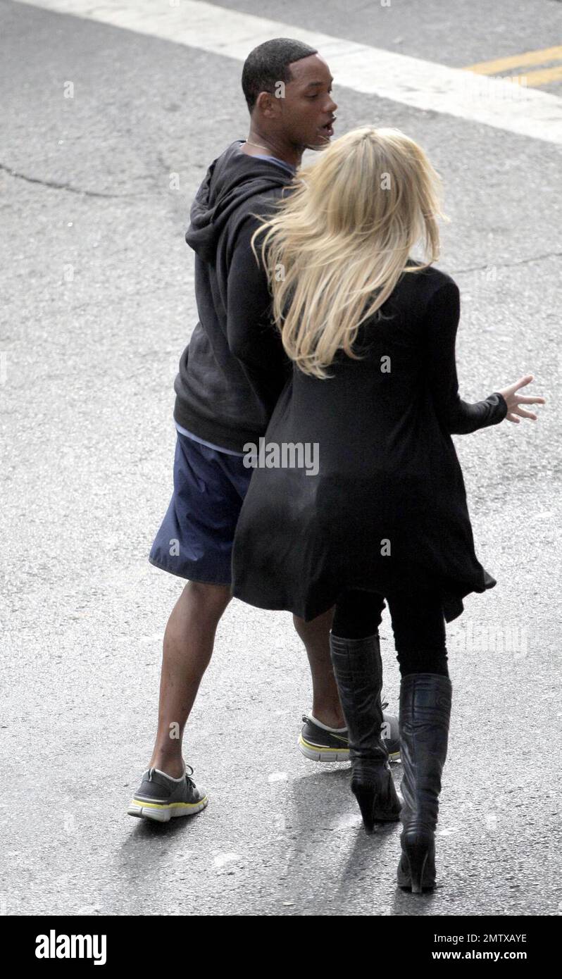 Charlize Theron and Will Smith film a scene for thier new movie ...