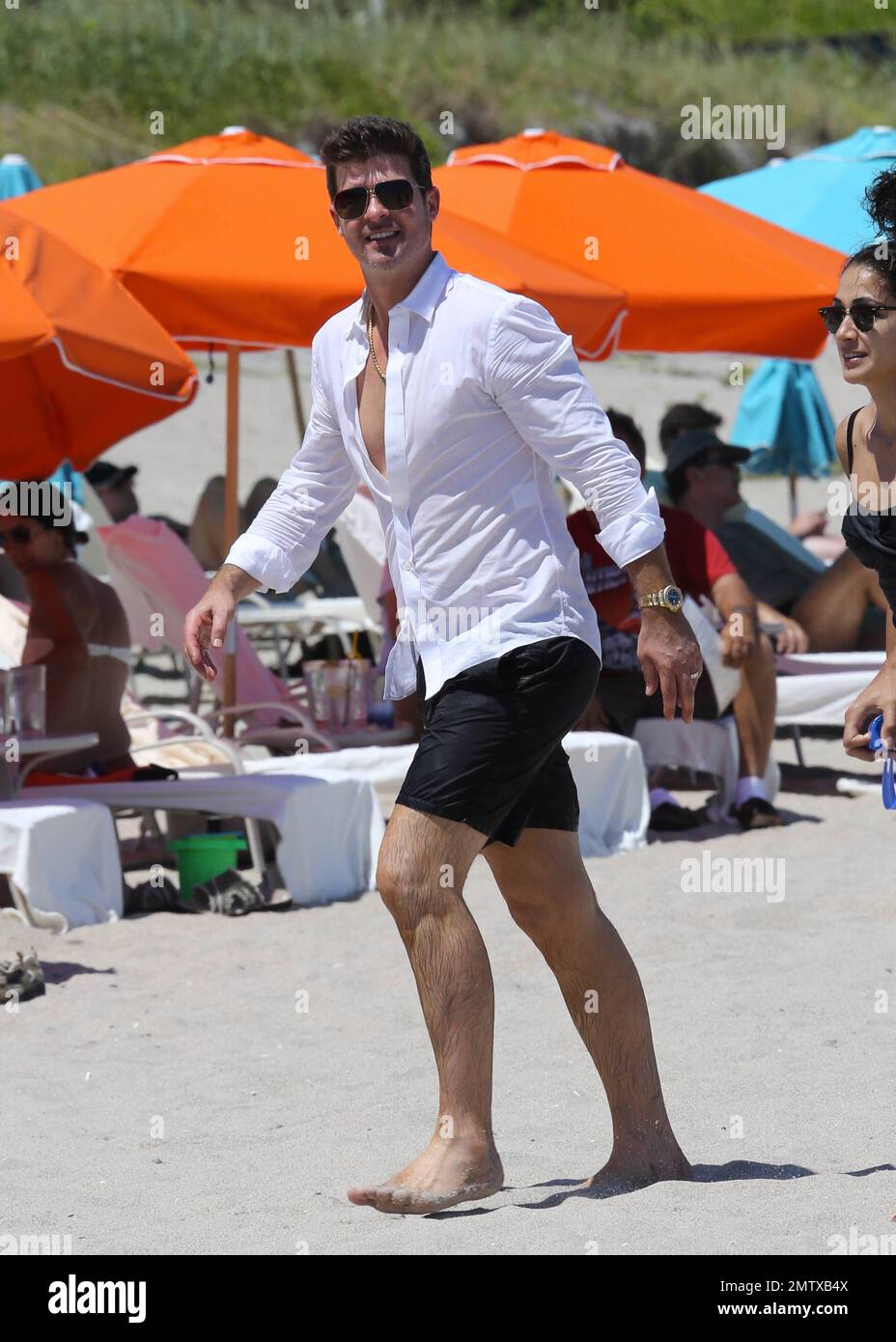 Paula patton and julian thicke hi-res stock photography and images - Alamy