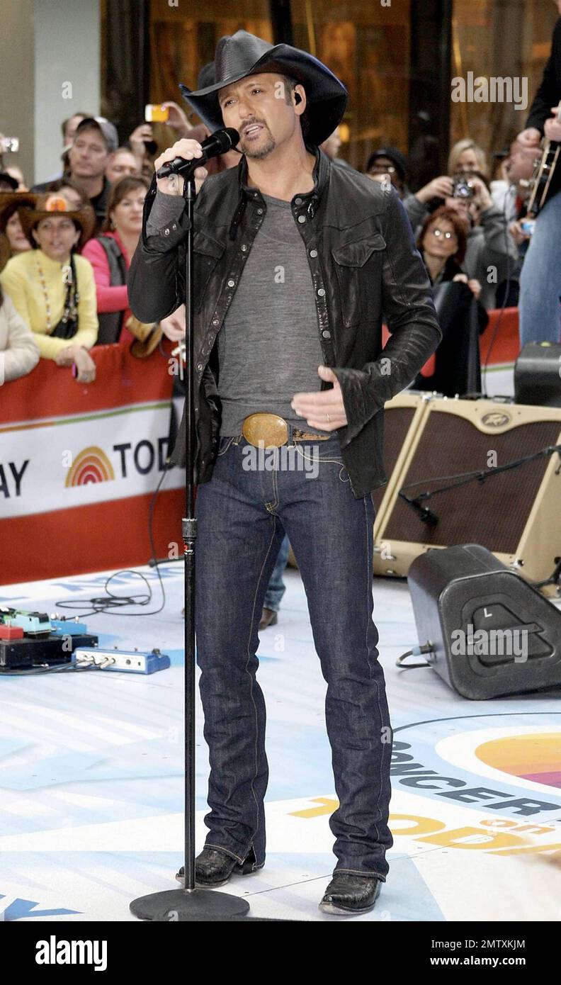 Award winning country singer, and husband to Faith Hill, Tim McGraw ...