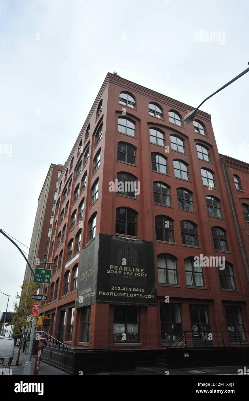 Exclusive!! This is the Tribeca neighborhood building that Justin ...
