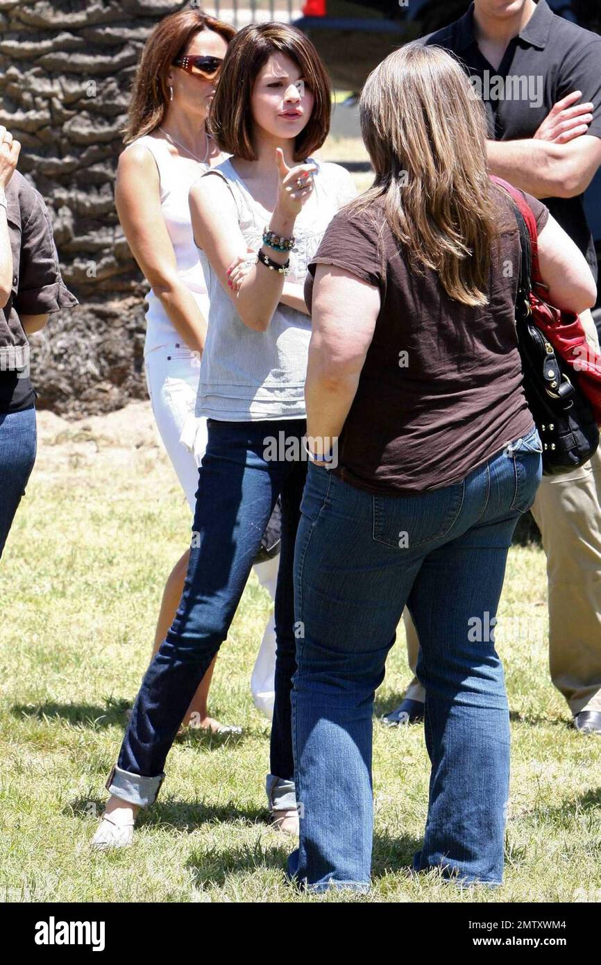 Selena Gomez and her mother at the 20th Aniversary of A Time For Heroes ...