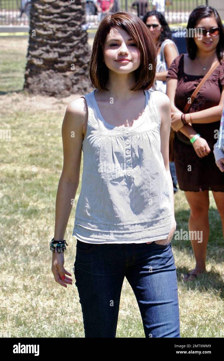 Selena Gomez and her mother at the 20th Aniversary of A Time For Heroes ...