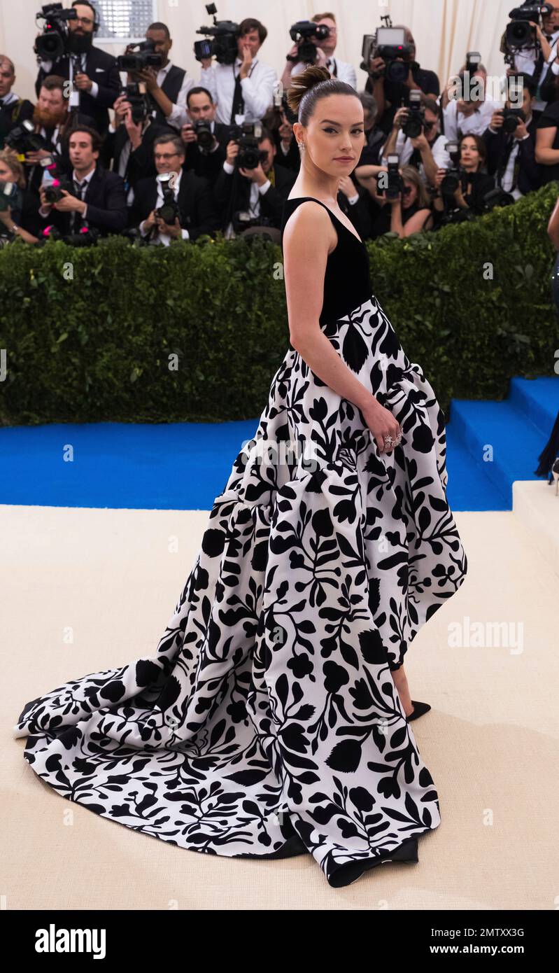 Daisy Ridley attends The Metropolitan Museum of Art's Costume Institute ...