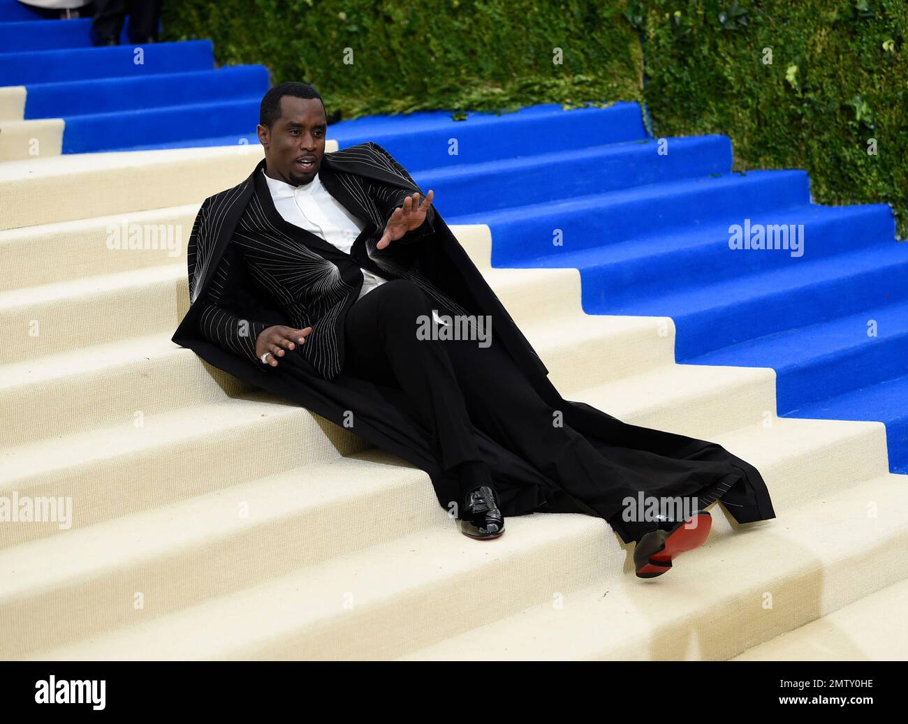 Sean Combes attends The Metropolitan Museum of Art's Costume Institute ...