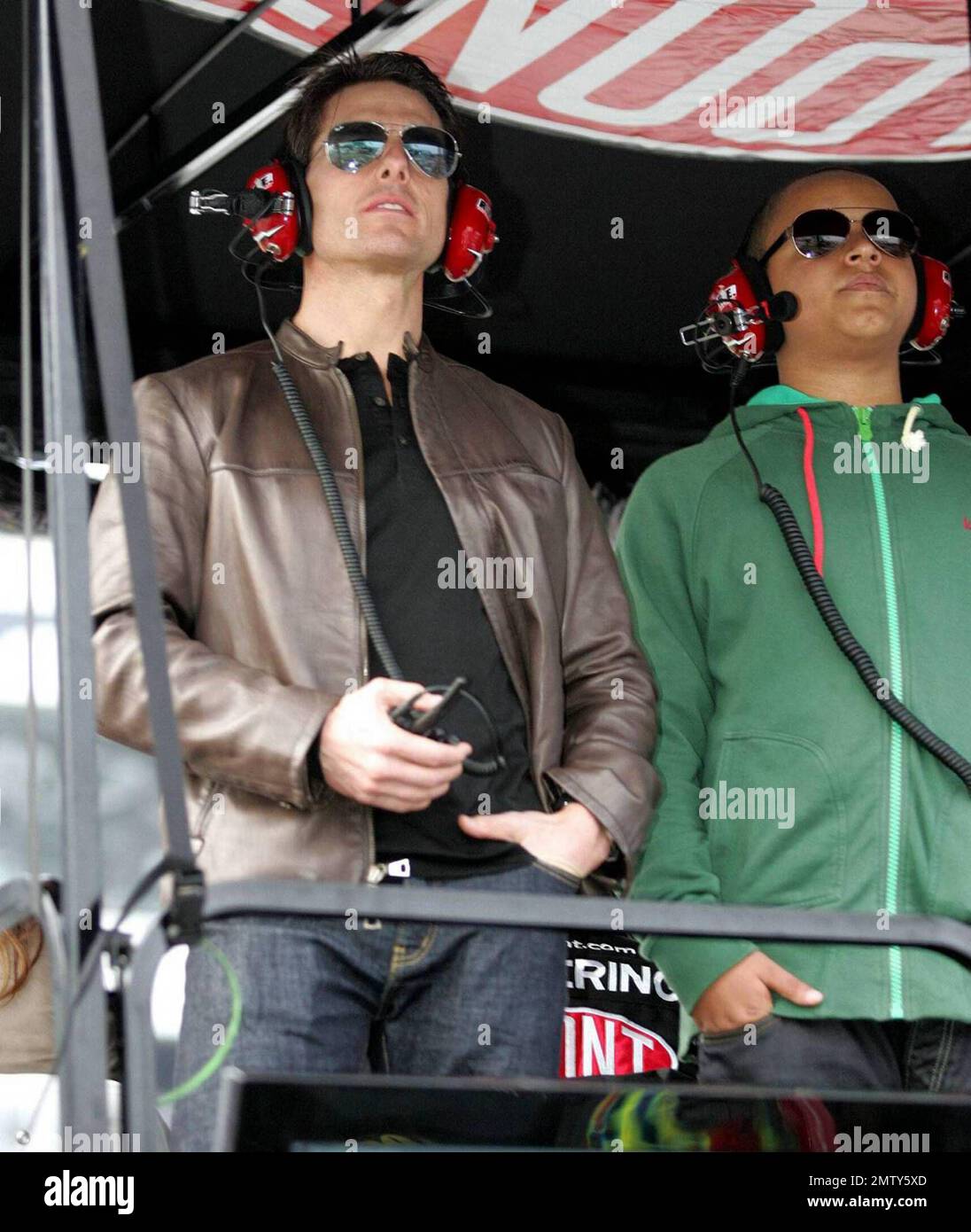 Tom cruise car race hi-res stock photography and images - Alamy