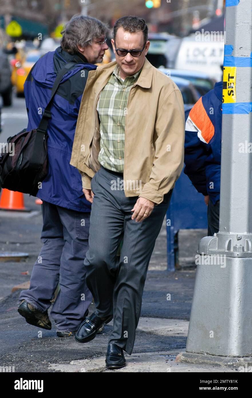 Tom Hanks films scenes on the set of "Extremely Loud and Incredibly ...