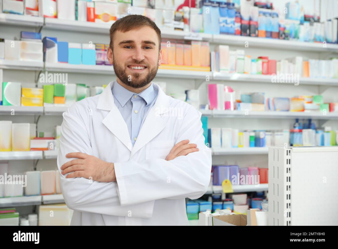Portrait of professional pharmacist in modern drugstore Stock Photo - Alamy