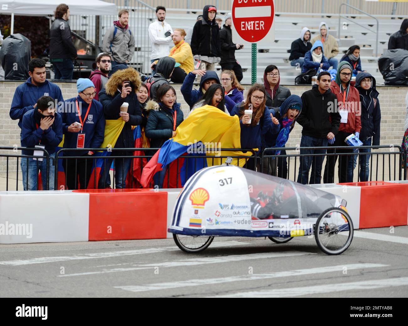 IMAGE DISTRIBUTED FOR SHELL - The ESabana17, #317, a battery electric ...