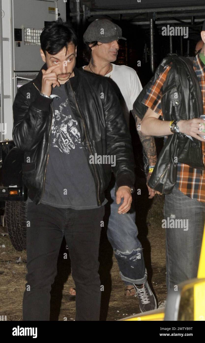 EXCLUSIVE!! Tommy Lee and girlfriend Sofia Toufa hang out backstage at ...