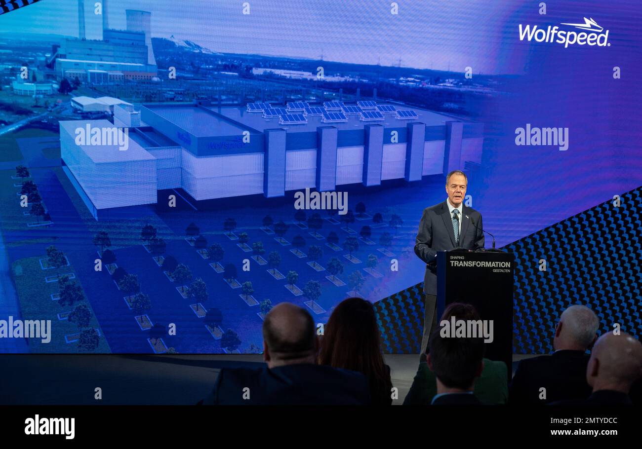 Ensdorf, Germany. 01st Feb, 2023. Gregg Lowe (CEO Wolsspeed) speaks at ...
