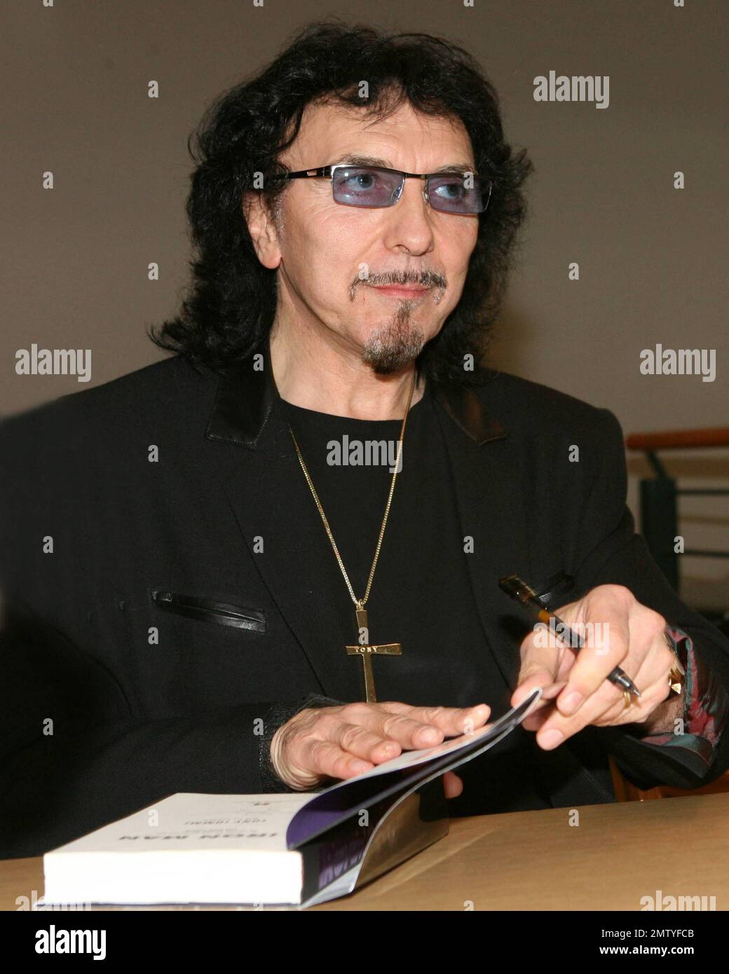 Tony lommi black sabbath hi-res stock photography and images - Alamy