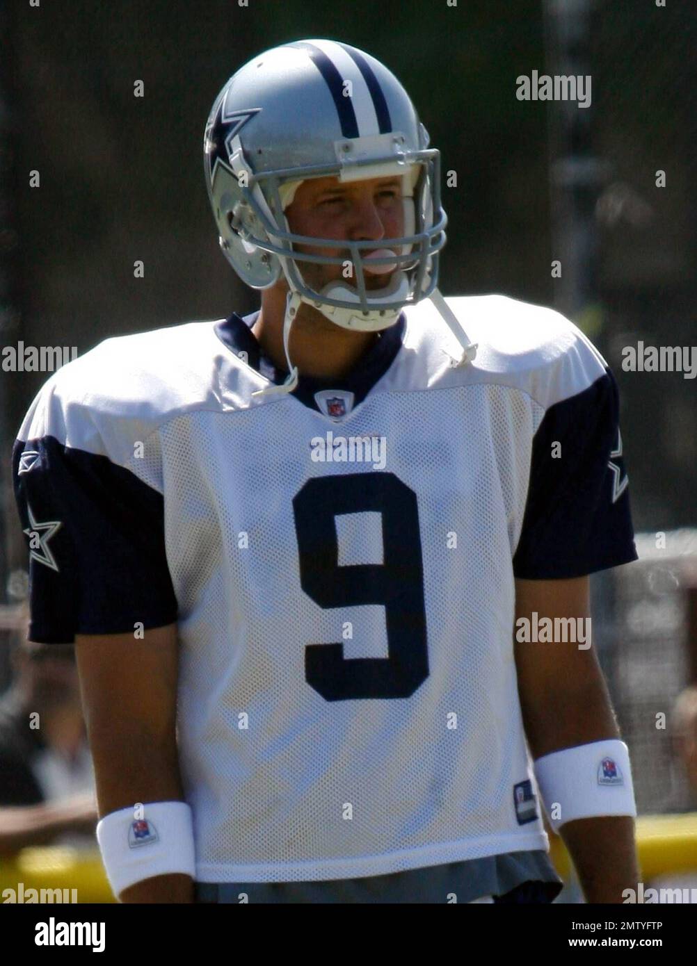 Jessica Simpson's Beau Tony Romo practices at the Dallas Cowboys ...