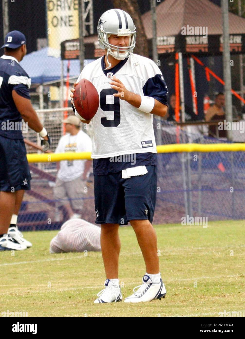 Simpsons field hi-res stock photography and images - Alamy