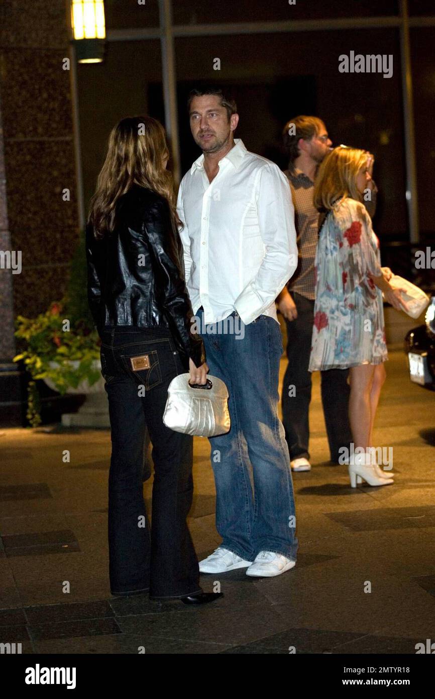 Gerard butler and ralph fiennes hi-res stock photography and images - Alamy