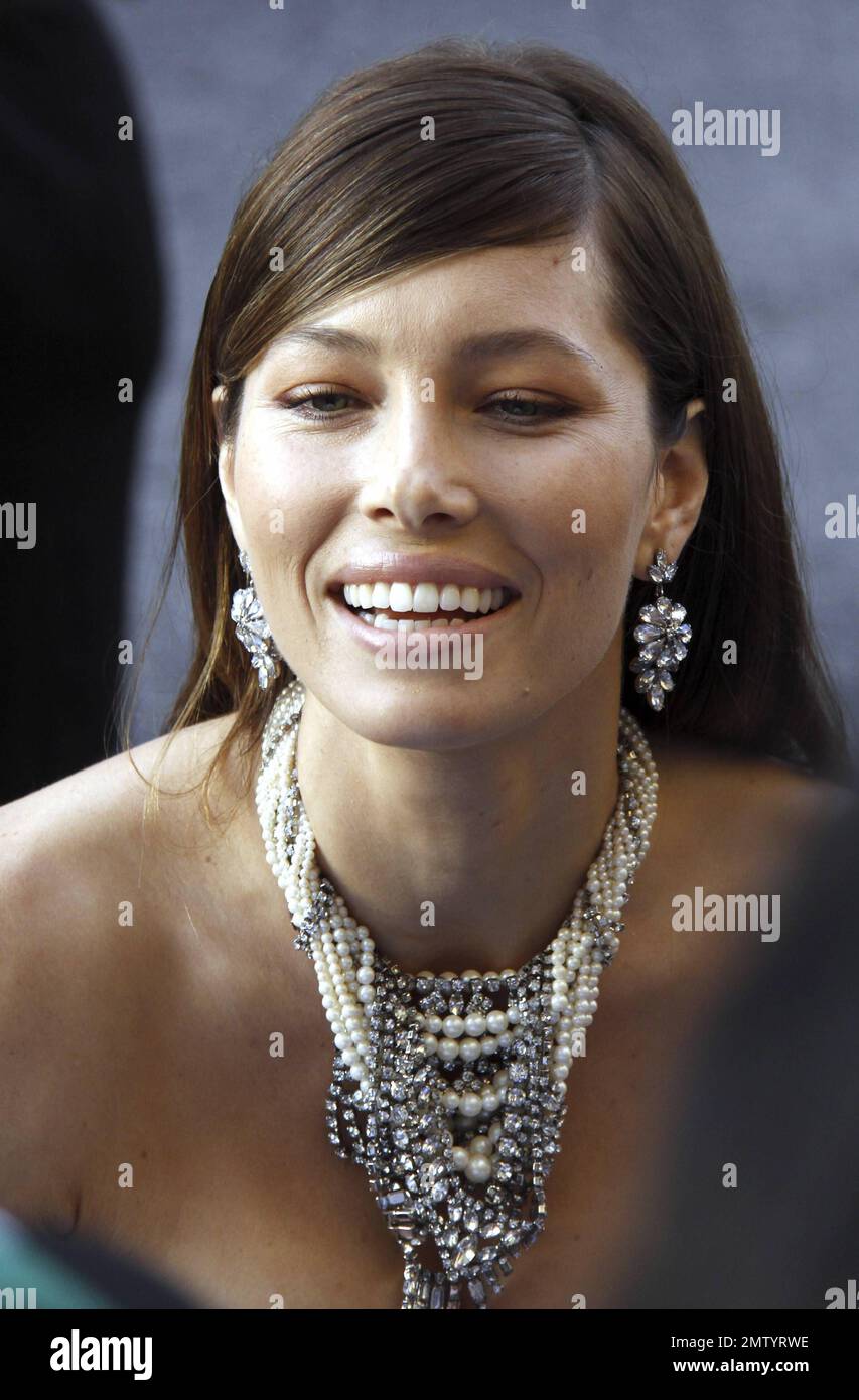 Jessica Biel arrives at the premiere of "Total Recall" at Grauman's ...