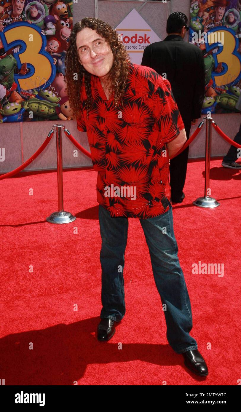 'Weird Al' Yankovic (Alfred Yankovic) walks the red carpet at the ...