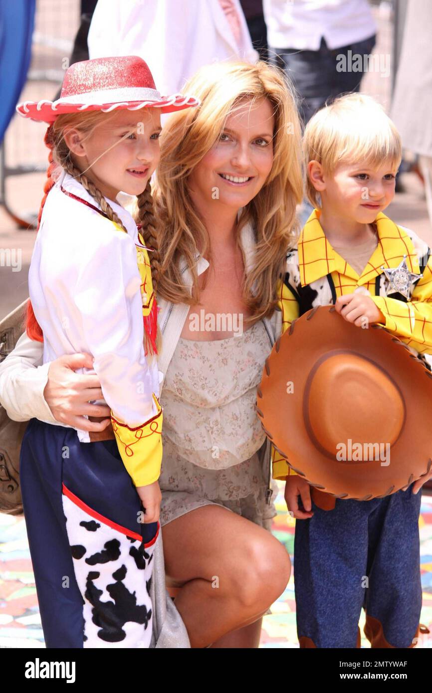 Penny lancaster model hi-res stock photography and images - Alamy