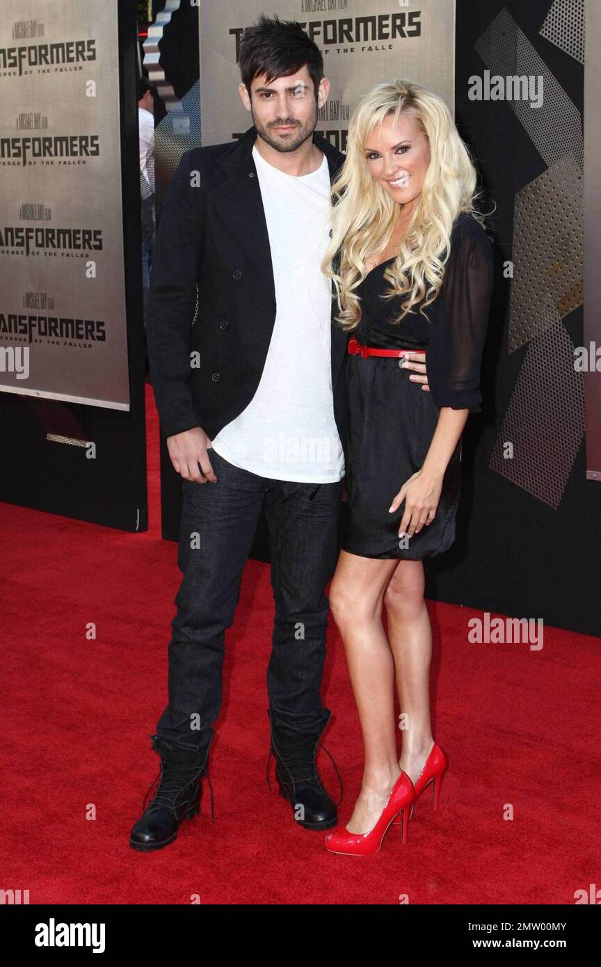 Nick carpenter bridget marquardt transformers hi-res stock photography ...