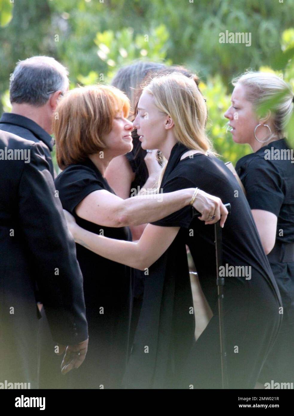 Travis Barker Dj Am Funeral