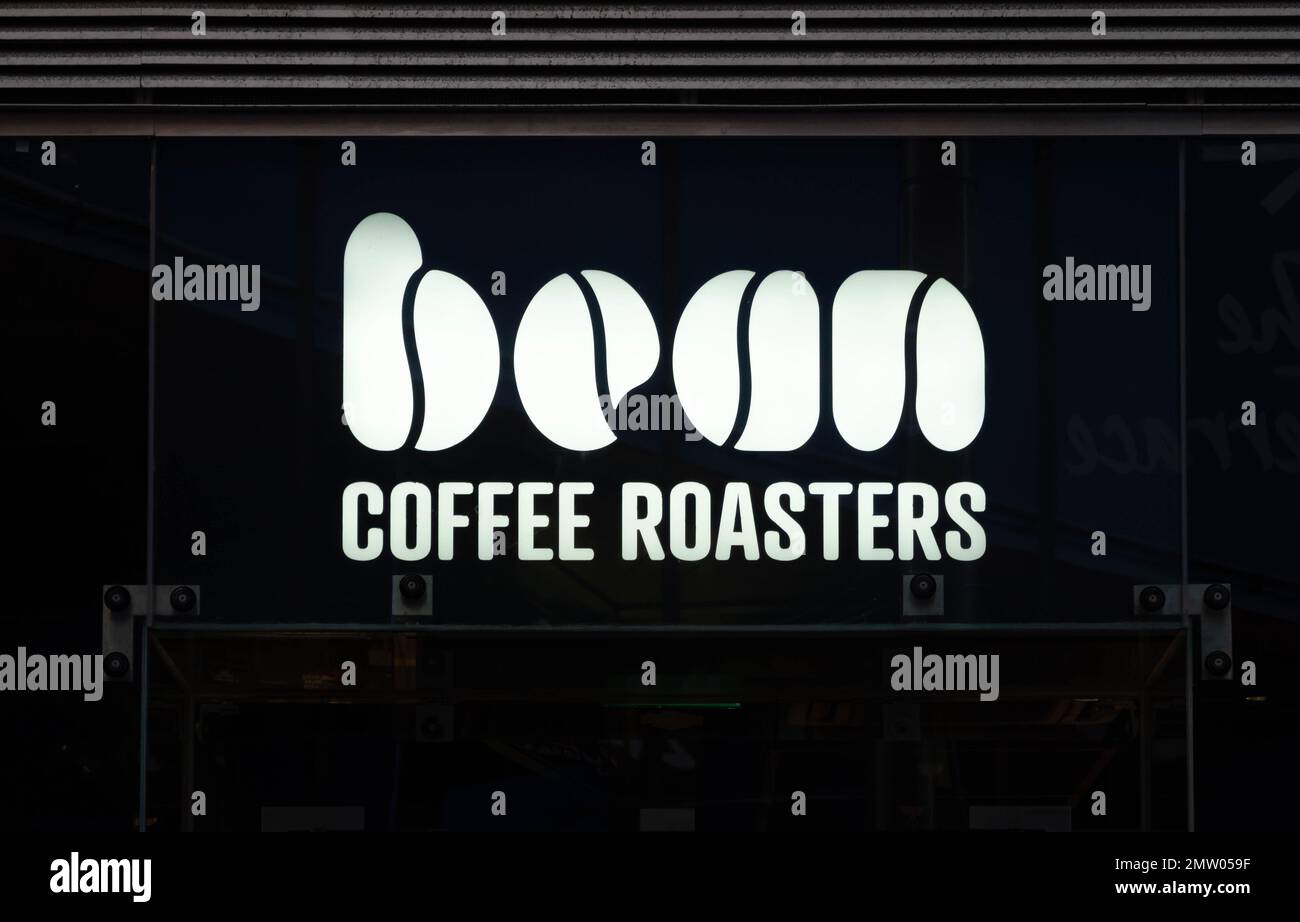 Coffee roasters hi-res stock photography and images - Alamy