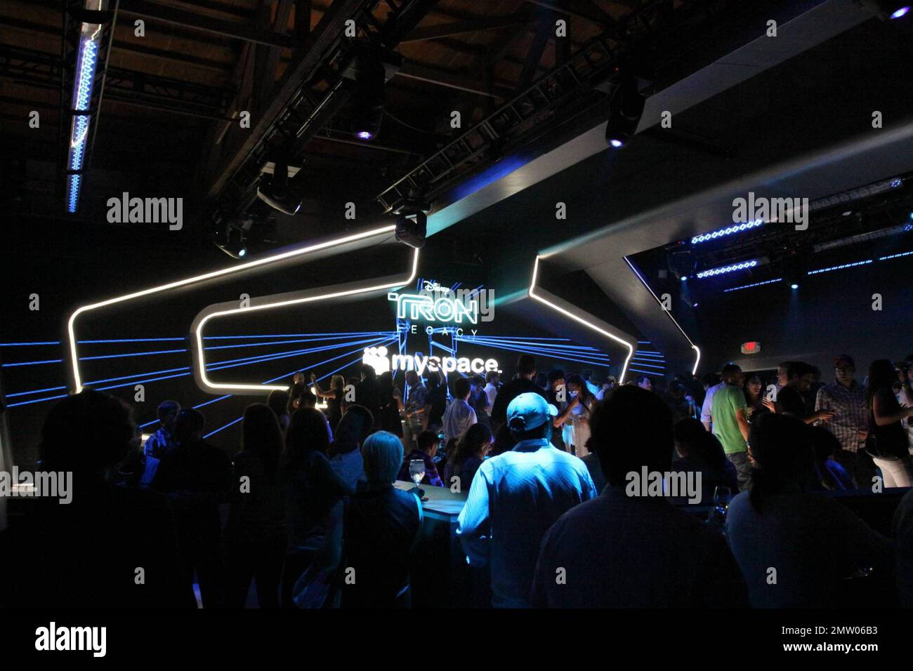 General atmosphere at the San Diego Convention Center for Disney's ...