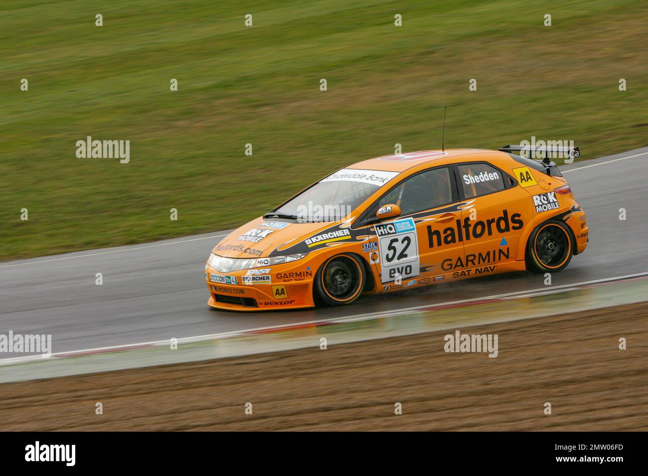 Halfords race team hi-res stock photography and images - Alamy