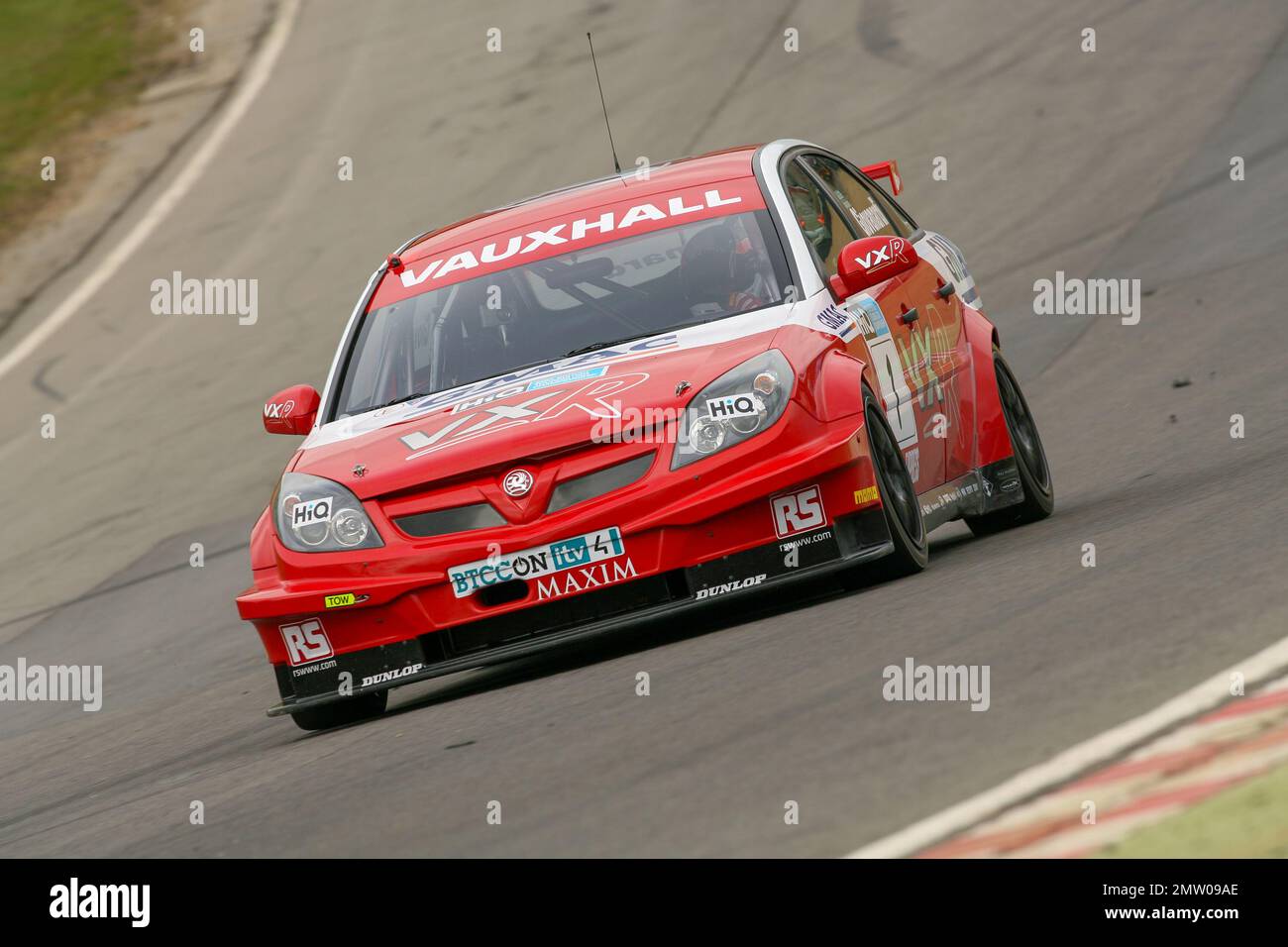 Fabrizio Giovanardi racing in his Vauxhall Vectra for team VX racing in ...