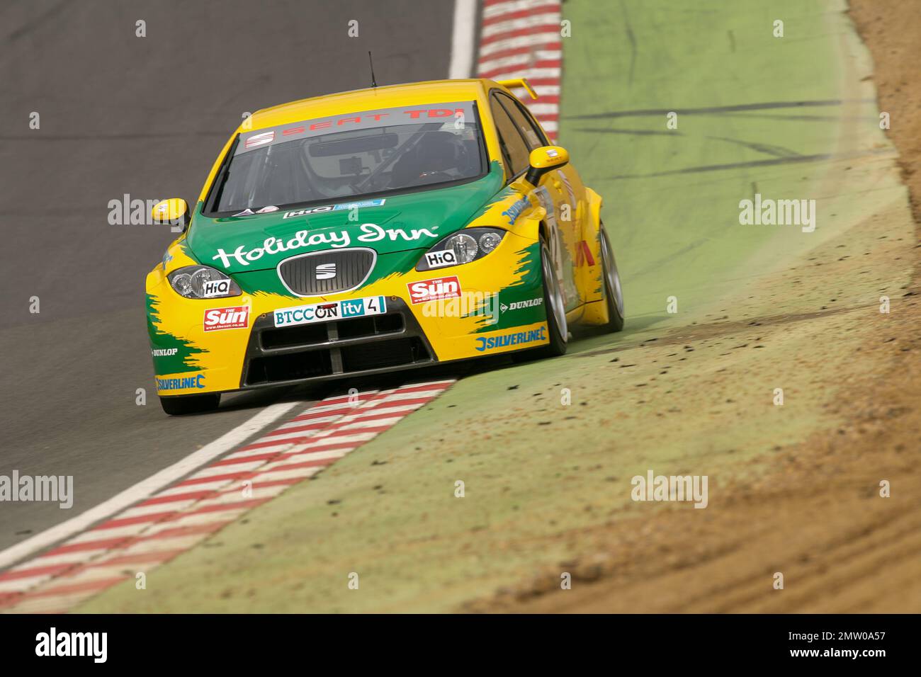 Jason Plato driving the Seat Sport UK Seat Leon TDI in the 2008 Round 1 ...