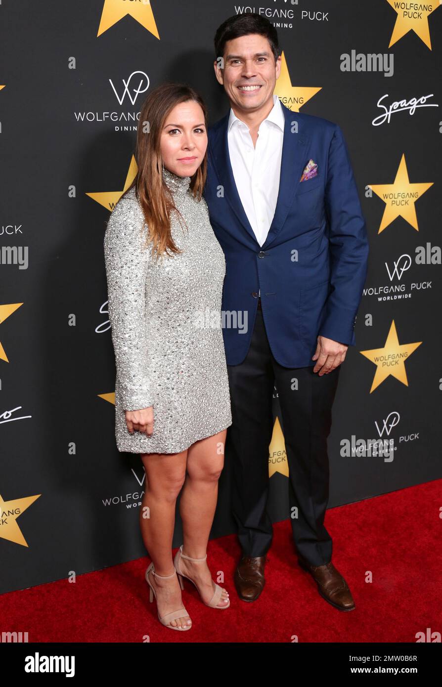 Monique Lhuillier, left, and Tom Bugbee arrive at the Wolfgang Puck's ...