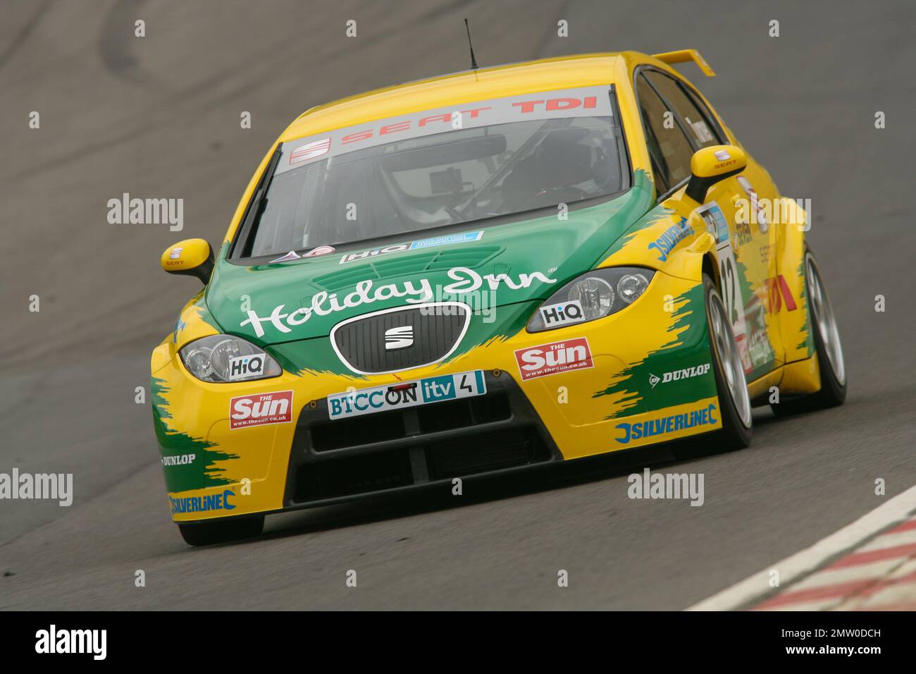 Darren Turner driving the Seat Sport UK Seat Leon TDI in round 1 of the ...