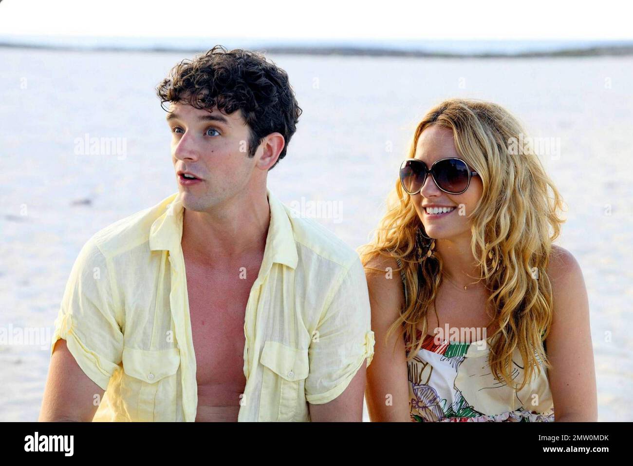 Becki Newton and Michael Urie lounge beachside and frolic on the beach ...