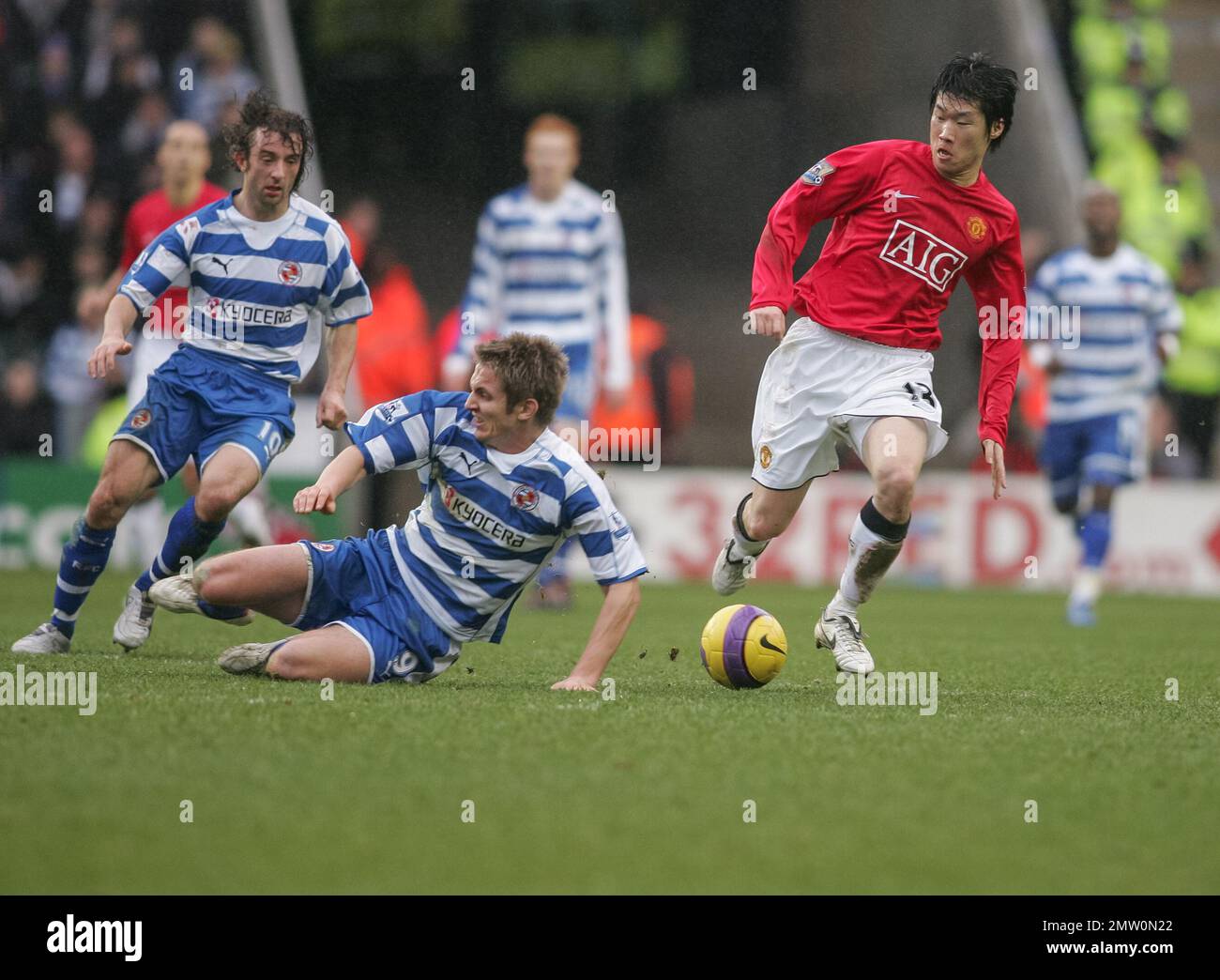 Park ji sung manchester united hi-res stock photography and images - Alamy
