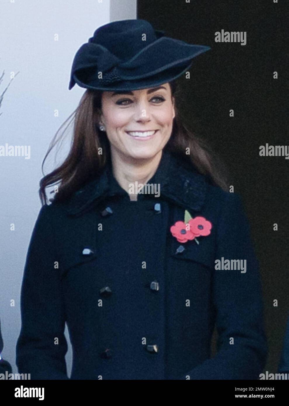 Catherine middleton hat 2011 hi-res stock photography and images - Alamy