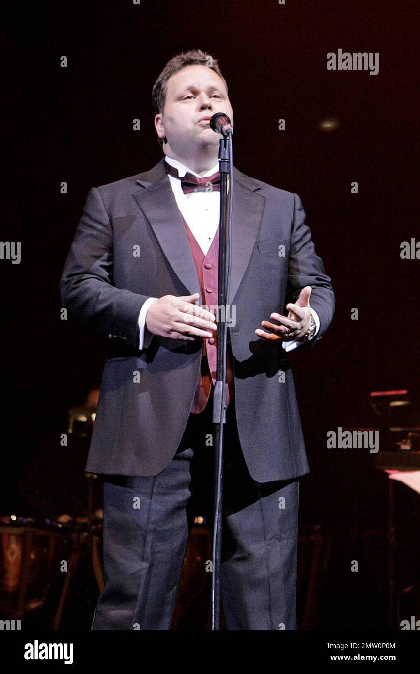 British tenor Paul Potts performs live in concert at the Seminole Hard ...