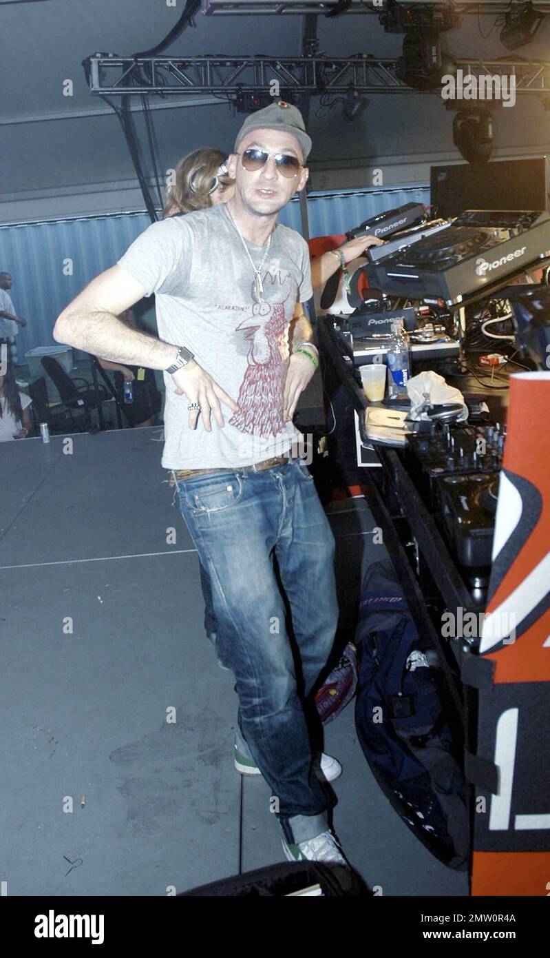 Lee Burridge at the Ultra Music Festival in Bicentennial Park. Miami ...