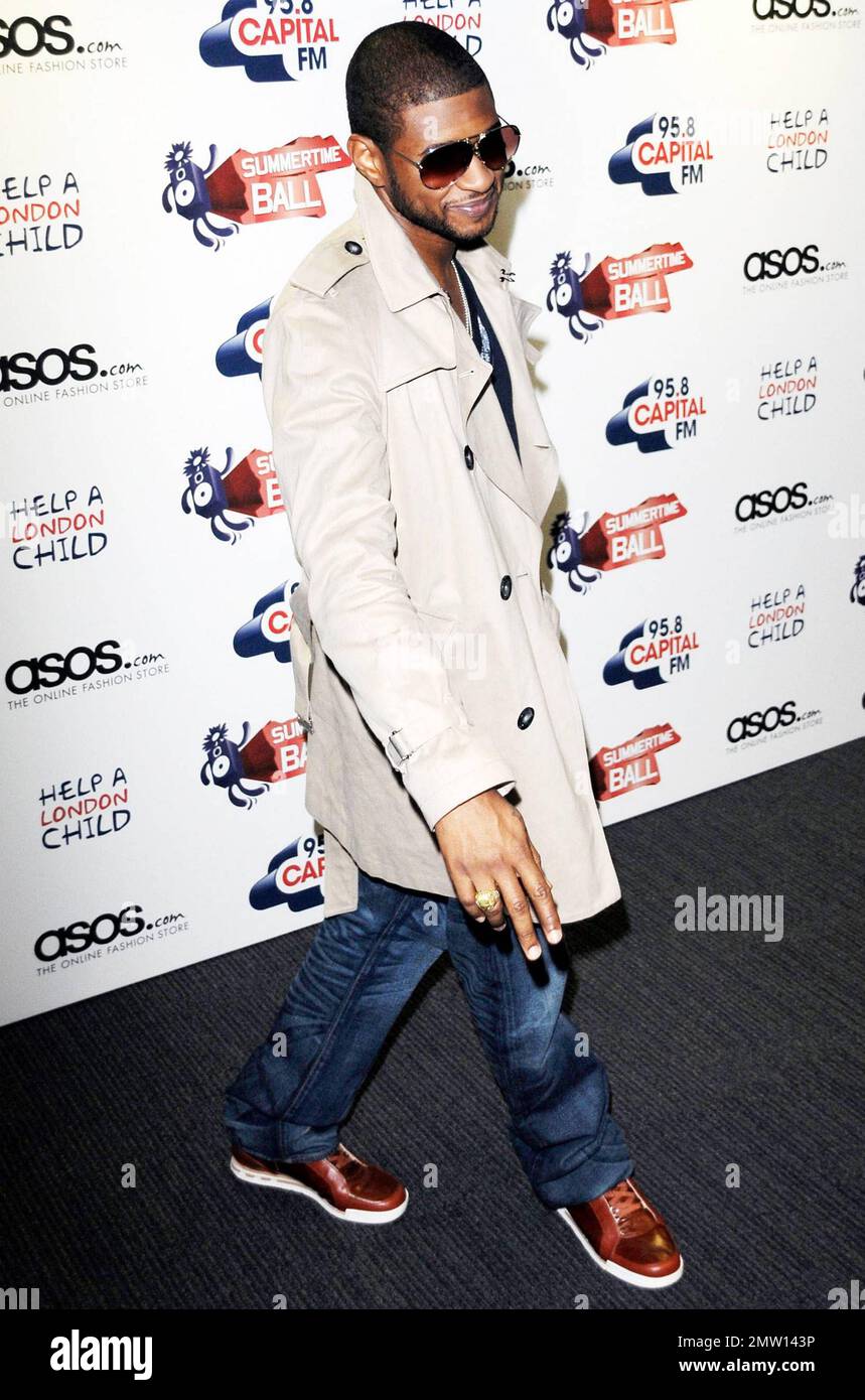 American R&B singer Usher (Usher Raymond) arrives at Summertime Ball ...