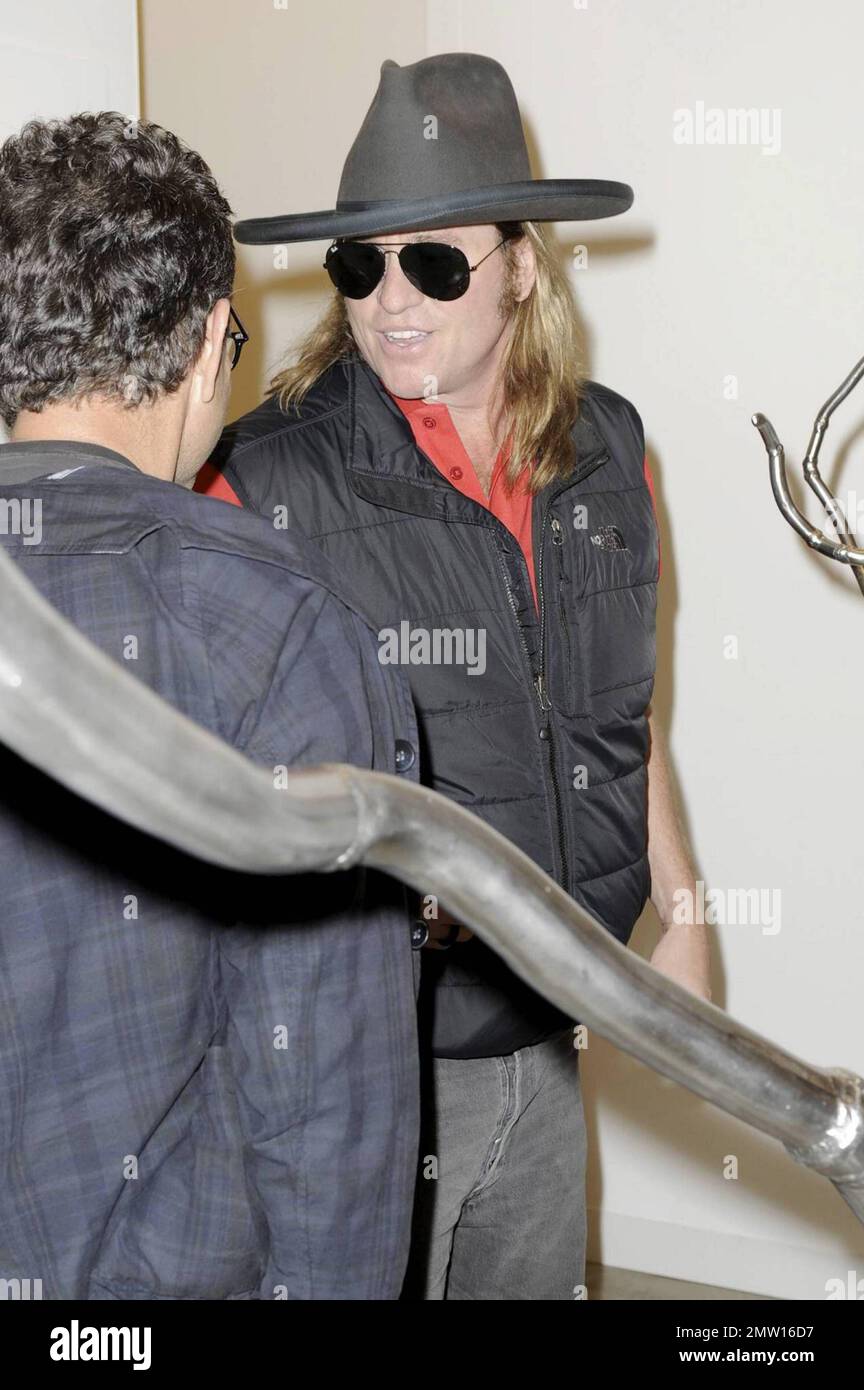 Actor and art lover Val Kilmer spends another day taking in the Art ...