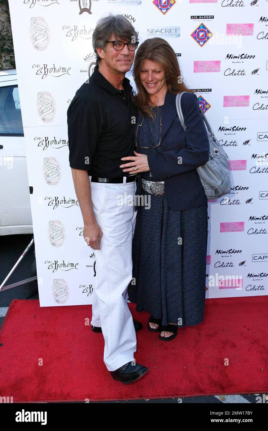 Eric Roberts at the Valentine Romance & 'Sneek Peek' Oscar Suite in ...