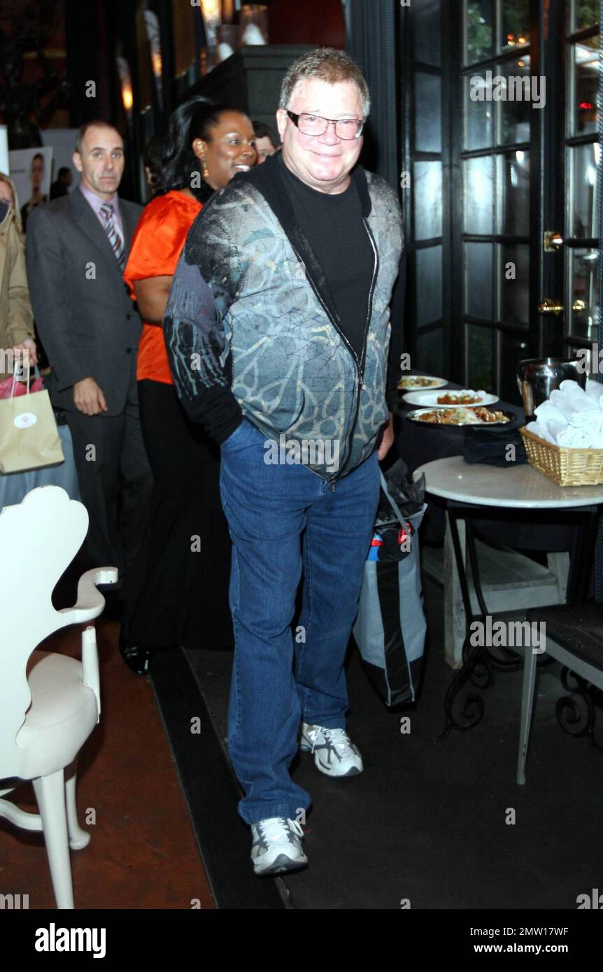 William schatner hi-res stock photography and images - Alamy