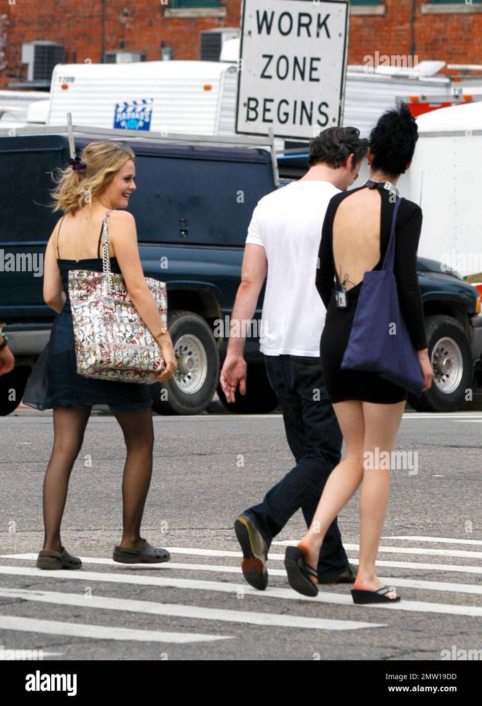 EXCLUSIVE!! Alicia Silverstone, Krysten Ritter and Justin Kirk look ...