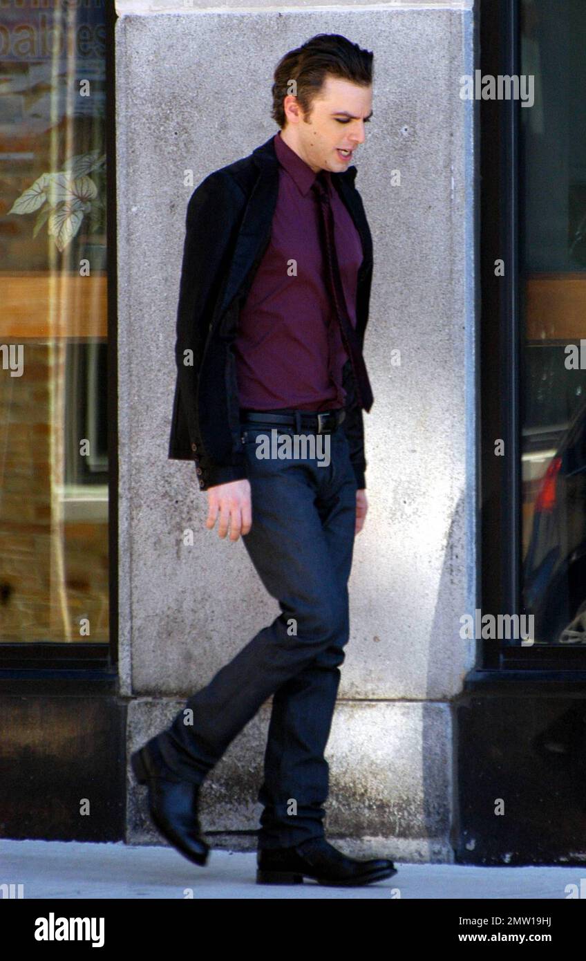 EXCLUSIVE!! Justin Ritter strolls between takes on the set of the new ...