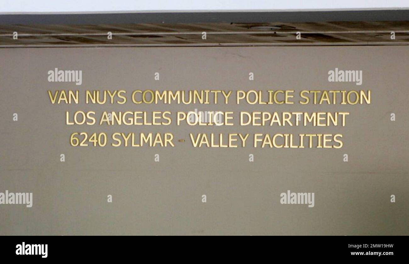 Van nuys community police station hi-res stock photography and images ...