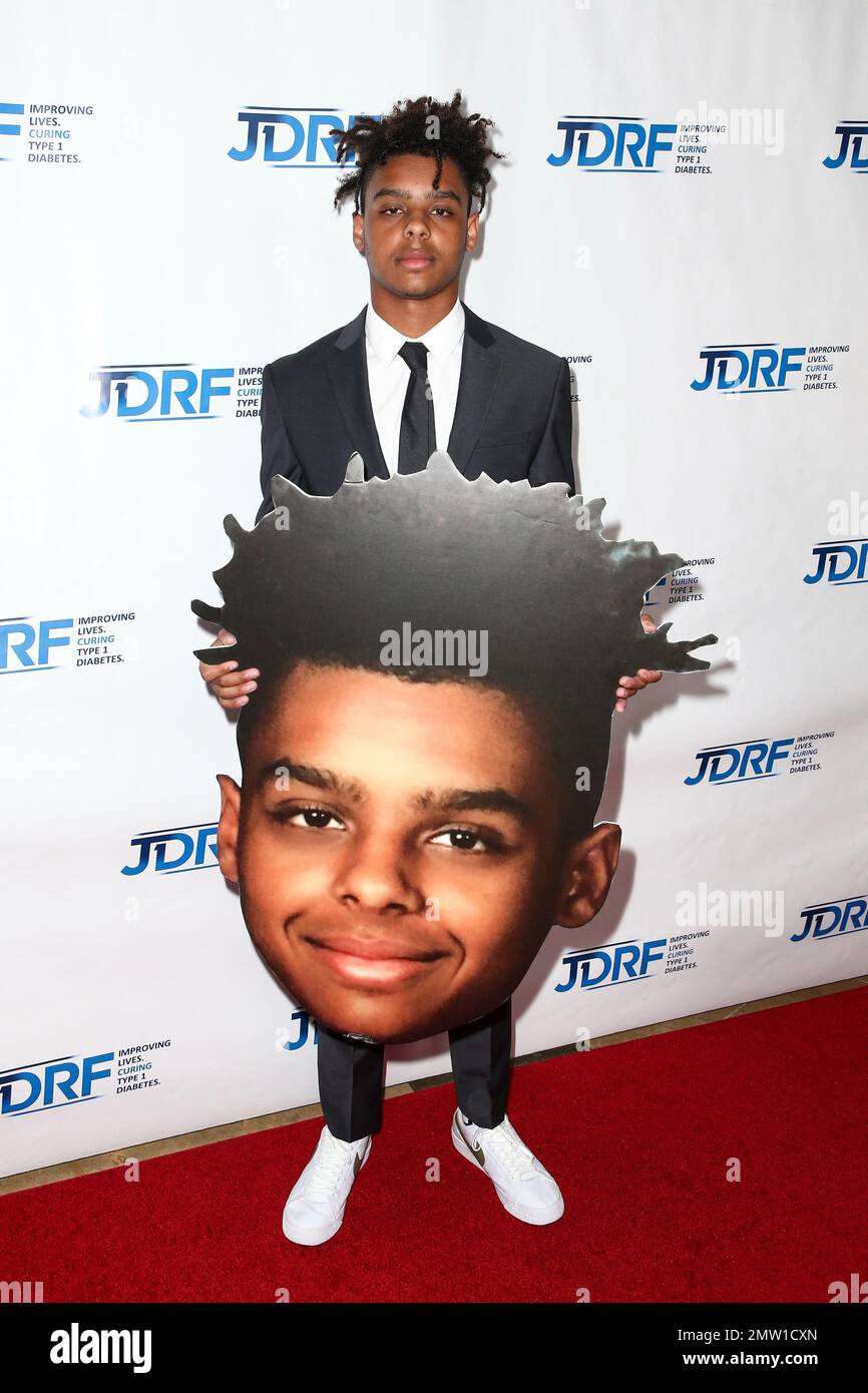 Max Harris attends the JDRF LA's 14th Annual IMAGINE Gala held at The ...