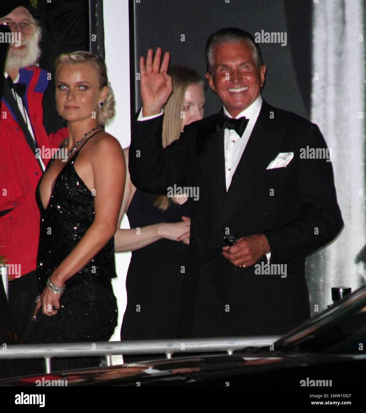 George hamilton vanity fair oscar hi-res stock photography and images ...