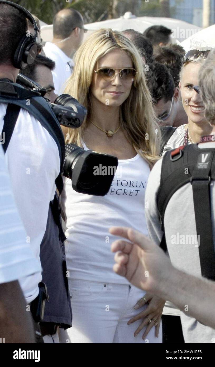 The Victoria's Secret Angels frolic in the surf during a photoshoot on ...