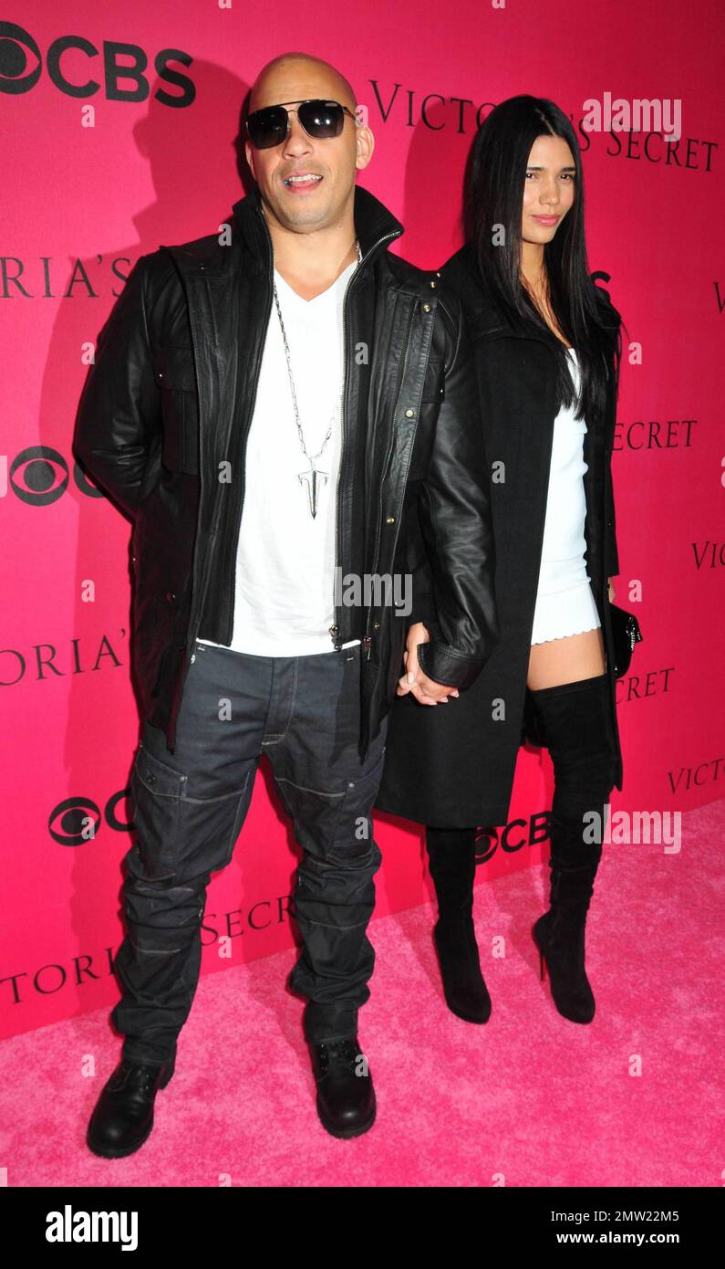 Vin Diesel and girlfriend Paloma Jimenez pose for photographers on the ...