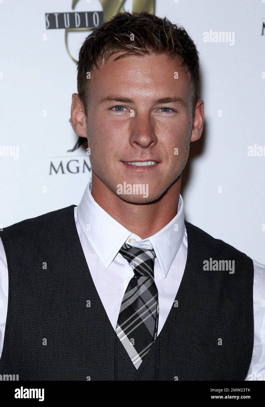 'Bachelor Pad 2' power couple Vienna Girardi and Kasey Kahl host at Studio 54 in the MGM Grand ...