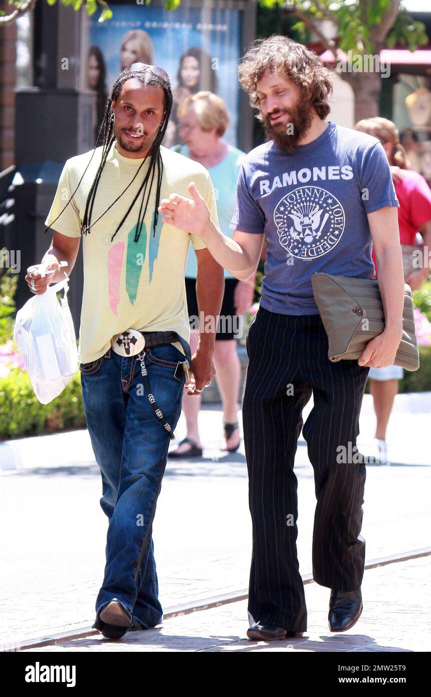 EXCLUSIVE!! Vincent Gallo shops at the Grove mall in Los Angeles, CA. 6 ...