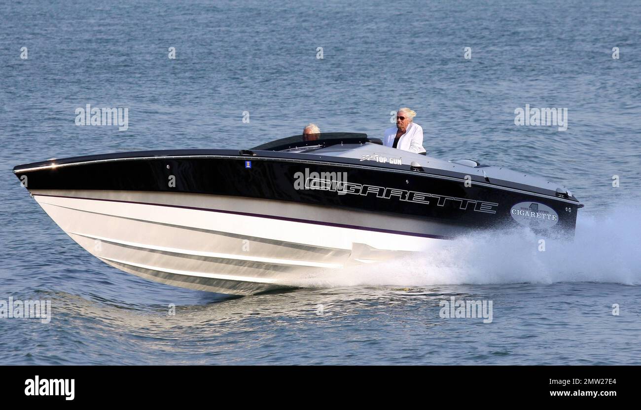 Richard Branson and Karolina Kurkova celebrate 25 years of Virgin ...